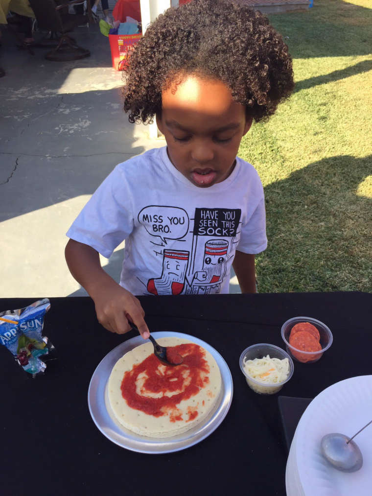 Children's Pizza Party - Pizza Chef Fun Activity! - Pizzarageous